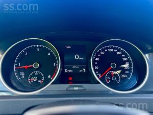 Grey Volkswagen Golf 2017 in Riga, with an engine capacity of 1.60 L and mileage of 128 thousand km for 9500 €, photo 16 on AUTOMOTO.COM.LV