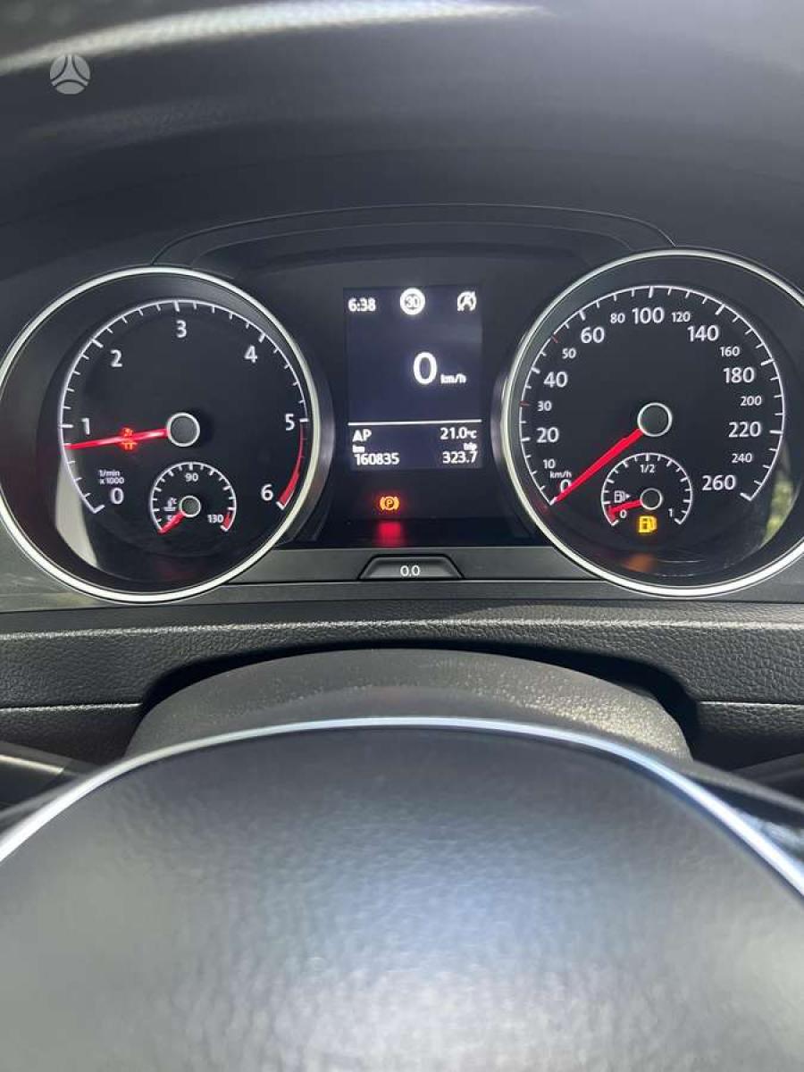 Pelēks Volkswagen Golf 2017 Vilkaviškis, ar dzinēja tilpumu 1.60 L un nobraukumu 161 tūkst. km par 9450 €, foto 10 vietnē AUTOMOTO.COM.LV