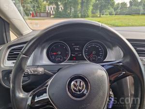 Pelēks Volkswagen Golf 2017 Rīga, ar dzinēja tilpumu 1.60 L un nobraukumu 180 tūkst. km par 7990 €, foto 3 vietnē AUTOMOTO.COM.LV