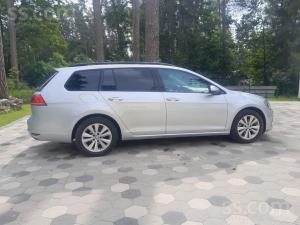 Grey Volkswagen Golf 2017 in Riga, with an engine capacity of 1.60 L and mileage of 160 thousand km for 9500 €, photo 4 on AUTOMOTO.COM.LV