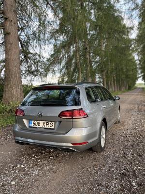 Pelēks Volkswagen Golf 2017 Tallina, ar dzinēja tilpumu 1.60 L un nobraukumu 299 tūkst. km par 8900 €, foto 12 vietnē AUTOMOTO.COM.LV