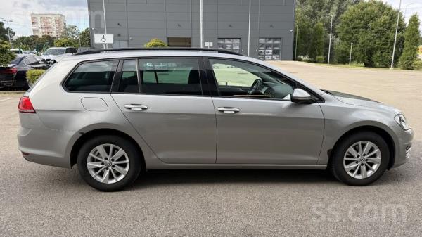 Grey Volkswagen Golf 2017 in Riga, with an engine capacity of 1.40 L and mileage of 271 thousand km for 4500 €, photo 5 on AUTOMOTO.COM.LV