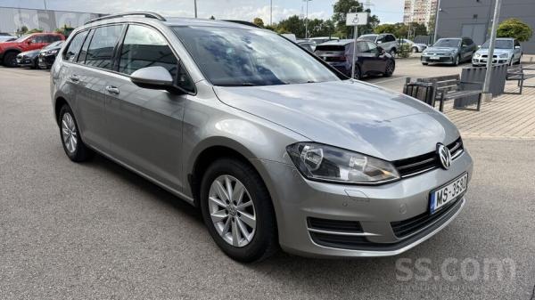 Grey Volkswagen Golf 2017 in Riga, with an engine capacity of 1.40 L and mileage of 271 thousand km for 4500 €, photo 6 on AUTOMOTO.COM.LV