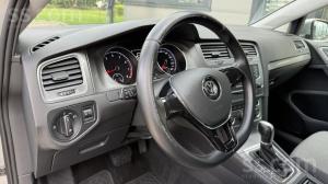 Grey Volkswagen Golf 2017 in Riga, with an engine capacity of 1.40 L and mileage of 271 thousand km for 4500 €, photo 18 on AUTOMOTO.COM.LV