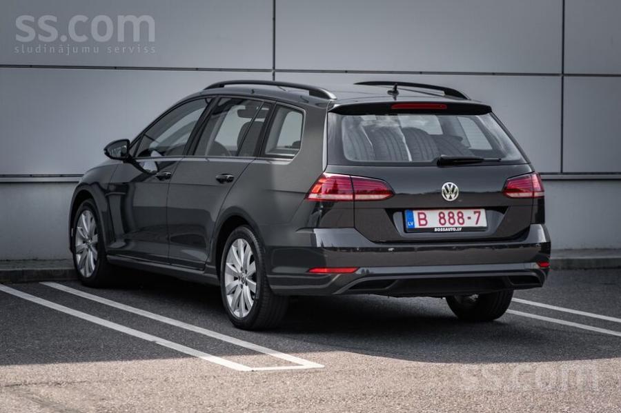 Grey Volkswagen Golf 2017 in Riga, with an engine capacity of 1.60 L and mileage of 160 thousand km for 9500 €, photo 12 on AUTOMOTO.COM.LV