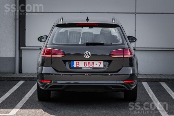 Grey Volkswagen Golf 2017 in Riga, with an engine capacity of 1.60 L and mileage of 160 thousand km for 9500 €, photo 6 on AUTOMOTO.COM.LV