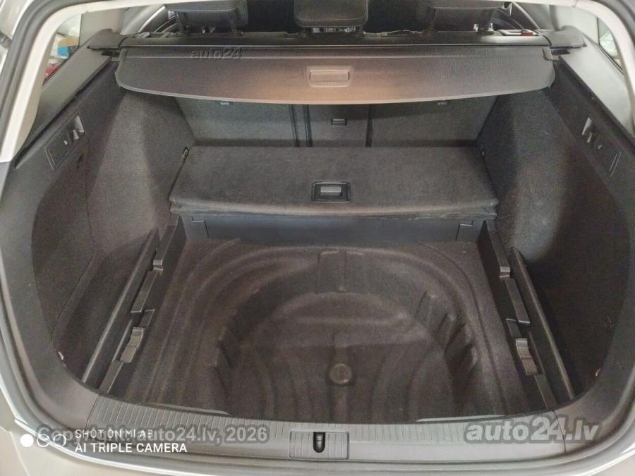 Grey Volkswagen Golf 2017 in Tallinn, with an engine capacity of 1.60 L and mileage of 263 thousand km for 7390 €, photo 20 on AUTOMOTO.COM.LV