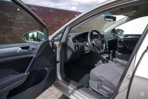 Pelēks Volkswagen Golf 2017 Marijampole, ar dzinēja tilpumu 1.60 L un nobraukumu 230 tūkst. km par 7900 €, foto 20 vietnē AUTOMOTO.COM.LV