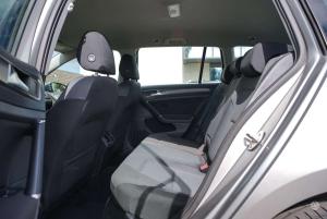 Pelēks Volkswagen Golf 2017 Marijampole, ar dzinēja tilpumu 1.60 L un nobraukumu 230 tūkst. km par 7900 €, foto 28 vietnē AUTOMOTO.COM.LV