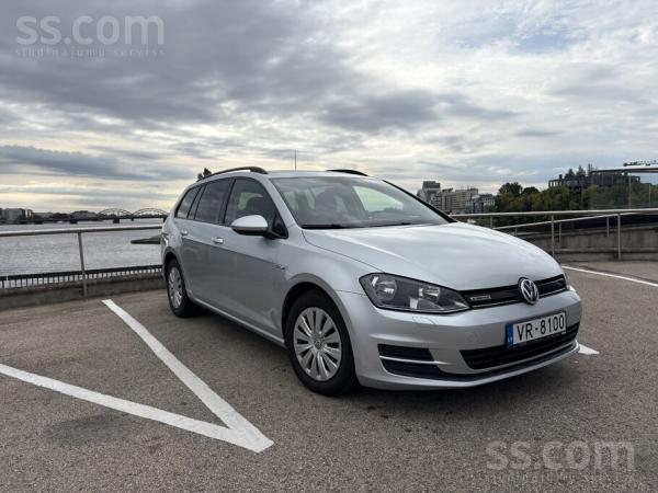 Grey Volkswagen Golf 2017 in Riga, with an engine capacity of 1.60 L and mileage of 178 thousand km for 8900 €, photo 3 on AUTOMOTO.COM.LV