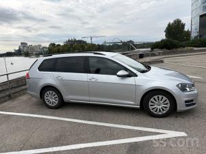 Pelēks Volkswagen Golf 2017 Rīga, ar dzinēja tilpumu 1.60 L un nobraukumu 178 tūkst. km par 8900 €, foto 4 vietnē AUTOMOTO.COM.LV
