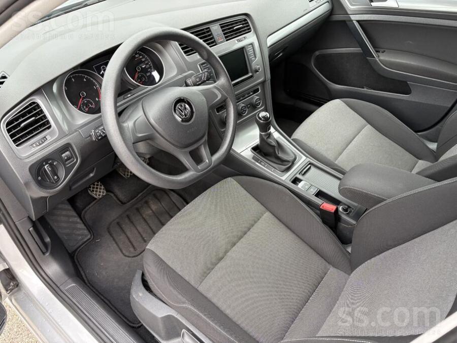 Pelēks Volkswagen Golf 2017 Rīga, ar dzinēja tilpumu 1.60 L un nobraukumu 178 tūkst. km par 8900 €, foto 8 vietnē AUTOMOTO.COM.LV