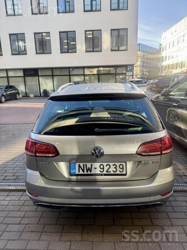 Pelēks Volkswagen Golf 2017 Rīga, ar dzinēja tilpumu 1.40 L un nobraukumu 170 tūkst. km par 9990 €, foto 4 vietnē AUTOMOTO.COM.LV