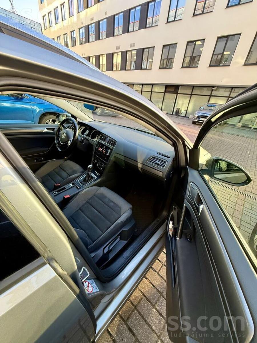 Pelēks Volkswagen Golf 2017 Rīga, ar dzinēja tilpumu 1.40 L un nobraukumu 170 tūkst. km par 9990 €, foto 5 vietnē AUTOMOTO.COM.LV