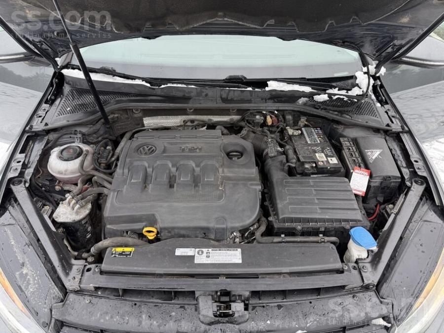 Grey Volkswagen Golf 2018 in Riga, with an engine capacity of 1.60 L and mileage of 264 thousand km for 7200 €, photo 22 on AUTOMOTO.COM.LV
