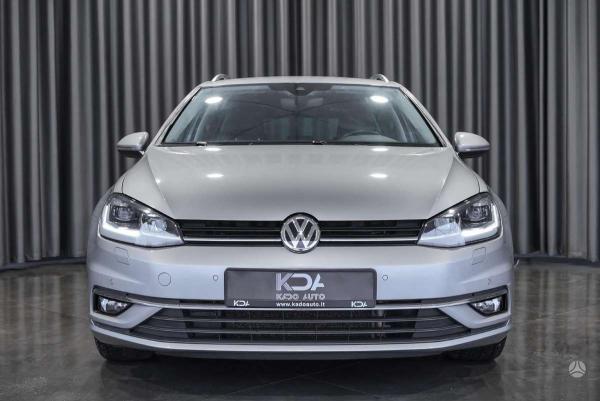 Grey Volkswagen Golf 2018 in Marijampole, with an engine capacity of 1.97 L and mileage of 115 thousand km for 11750 €, photo 3 on AUTOMOTO.COM.LV