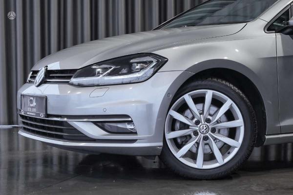 Grey Volkswagen Golf 2018 in Marijampole, with an engine capacity of 1.97 L and mileage of 115 thousand km for 11750 €, photo 7 on AUTOMOTO.COM.LV