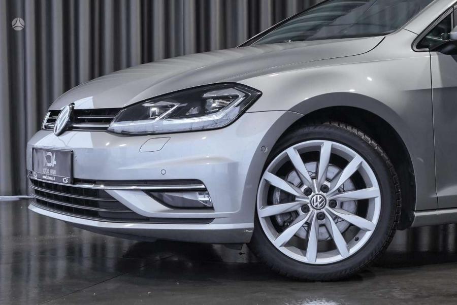 Pelēks Volkswagen Golf 2018 Marijampole, ar dzinēja tilpumu 1.97 L un nobraukumu 115 tūkst. km par 11750 €, foto 7 vietnē AUTOMOTO.COM.LV
