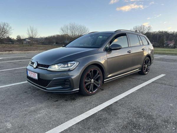 Grey Volkswagen Golf 2018 in Kaunas, with an engine capacity of 2.00 L and mileage of 153 thousand km for 16500 €, photo 1 on AUTOMOTO.COM.LV