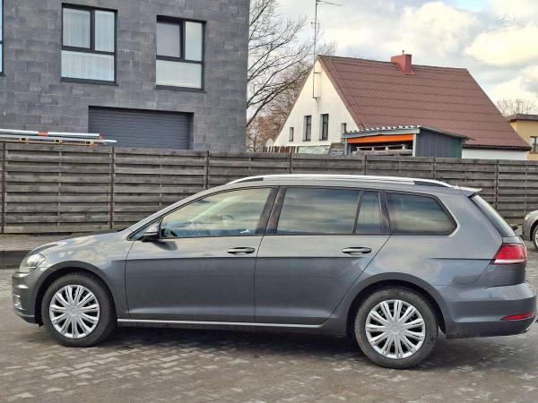 Pelēks Volkswagen Golf 2018 Klaipėda, ar dzinēja tilpumu 1.60 L un nobraukumu 340 tūkst. km par 5800 €, foto 5 vietnē AUTOMOTO.COM.LV