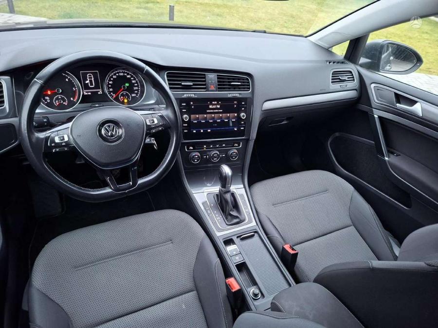 Pelēks Volkswagen Golf 2018 Klaipėda, ar dzinēja tilpumu 1.60 L un nobraukumu 340 tūkst. km par 6000 €, foto 22 vietnē AUTOMOTO.COM.LV