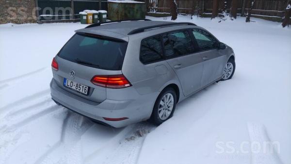 Grey Volkswagen Golf 2018 in Riga, with an engine capacity of 1.40 L and mileage of 192 thousand km for 7500 €, photo 2 on AUTOMOTO.COM.LV