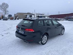 Grey Volkswagen Golf 2018 in Kaunas, with an engine capacity of 1.60 L and mileage of 191 thousand km for 8700 €, photo 5 on AUTOMOTO.COM.LV