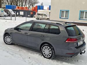 Grey Volkswagen Golf 2018 in Silute, with an engine capacity of 1.60 L and mileage of 340 thousand km for 6000 €, photo 5 on AUTOMOTO.COM.LV