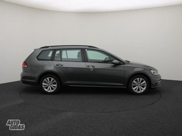 Grey Volkswagen Golf 2018 in Vilnius, with an engine capacity of 1.60 L and mileage of 179 thousand km for 10199 €, photo 9 on AUTOMOTO.COM.LV