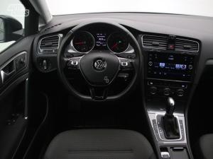 Grey Volkswagen Golf 2018 in Vilnius, with an engine capacity of 1.60 L and mileage of 179 thousand km for 10199 €, photo 17 on AUTOMOTO.COM.LV