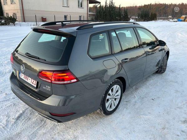 Pelēks Volkswagen Golf 2018 Marijampole, ar dzinēja tilpumu 1.40 L un nobraukumu 117 tūkst. km par 8900 €, foto 3 vietnē AUTOMOTO.COM.LV