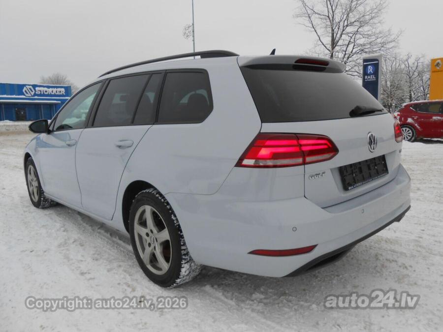 Pelēks Volkswagen Golf 2018 Viljandi, ar dzinēja tilpumu 0.00 L un nobraukumu 188 tūkst. km par 9990 €, foto 4 vietnē AUTOMOTO.COM.LV