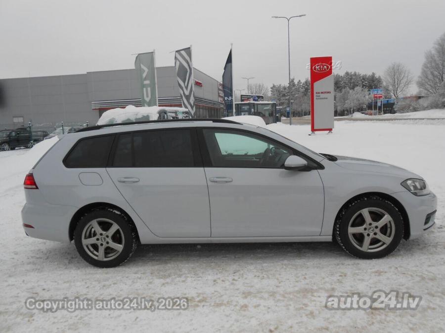 Pelēks Volkswagen Golf 2018 Viljandi, ar dzinēja tilpumu 0.00 L un nobraukumu 188 tūkst. km par 9990 €, foto 19 vietnē AUTOMOTO.COM.LV