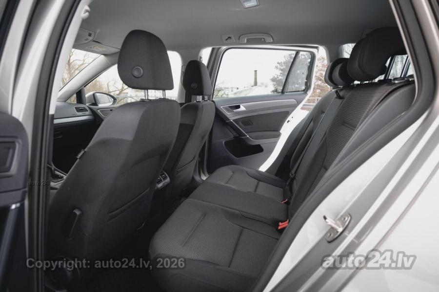 Pelēks Volkswagen Golf 2018 Tartu, ar dzinēja tilpumu 1.60 L un nobraukumu 130 tūkst. km par 12999 €, foto 10 vietnē AUTOMOTO.COM.LV
