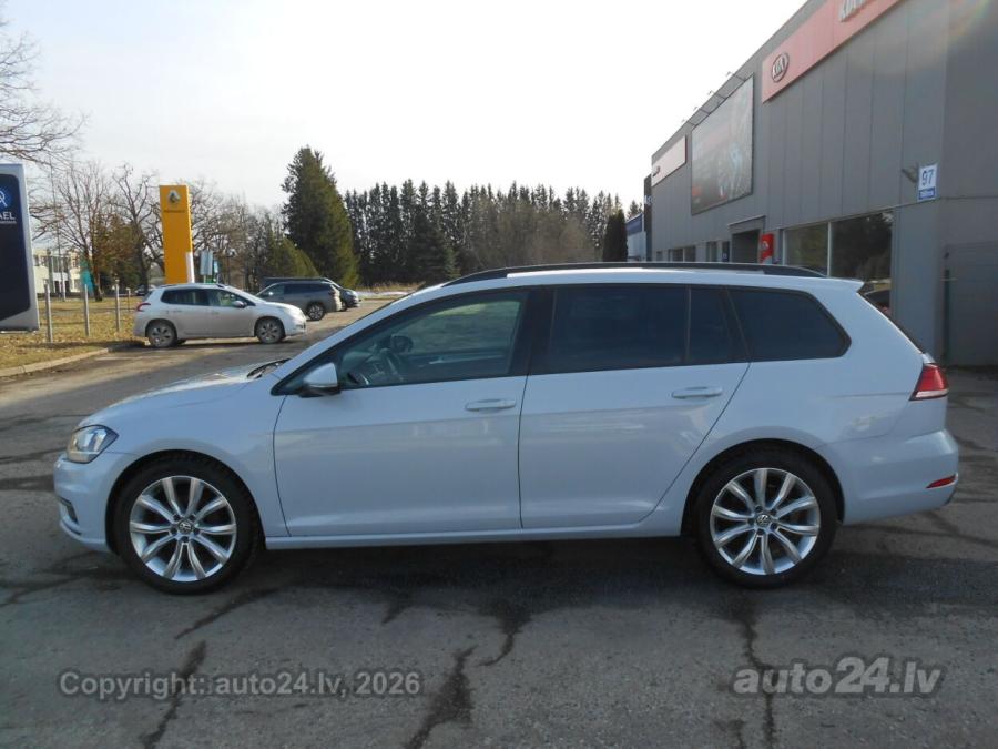 Grey Volkswagen Golf 2018 in Viljandi, with an engine capacity of 1.60 L and mileage of 188 thousand km for 9790 €, photo 18 on AUTOMOTO.COM.LV