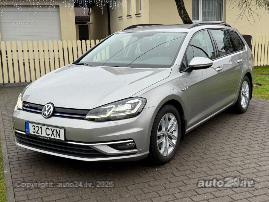 Grey Volkswagen Golf 2018 in Parnu, with an engine capacity of 1.50 L and mileage of 129 thousand km for 12590 €, photo 3 on AUTOMOTO.COM.LV