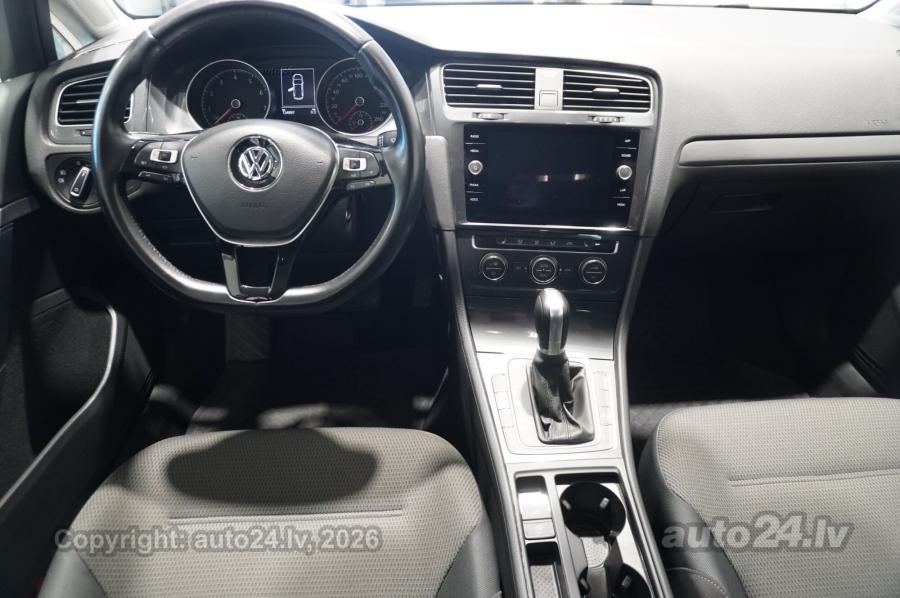 Pelēks Volkswagen Golf 2018 Tallina, ar dzinēja tilpumu 1.50 L un nobraukumu 135 tūkst. km par 10900 €, foto 12 vietnē AUTOMOTO.COM.LV