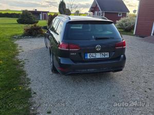 Grey Volkswagen Golf 2018 in Tallinn, with an engine capacity of 1.40 L and mileage of 240 thousand km for 6900 €, photo 4 on AUTOMOTO.COM.LV
