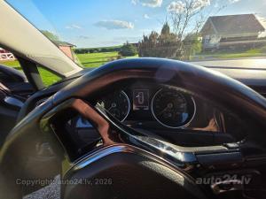 Grey Volkswagen Golf 2018 in Tallinn, with an engine capacity of 1.40 L and mileage of 240 thousand km for 6900 €, photo 7 on AUTOMOTO.COM.LV