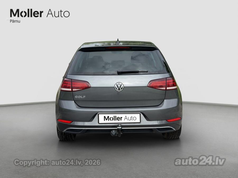 Grey Volkswagen Golf 2018 in Parnu, with an engine capacity of 1.40 L and mileage of 91 thousand km for 13900 €, photo 5 on AUTOMOTO.COM.LV