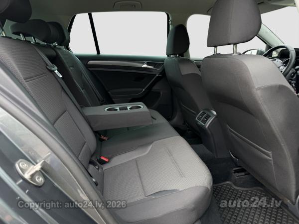 Grey Volkswagen Golf 2018 in Parnu, with an engine capacity of 1.40 L and mileage of 91 thousand km for 13900 €, photo 7 on AUTOMOTO.COM.LV
