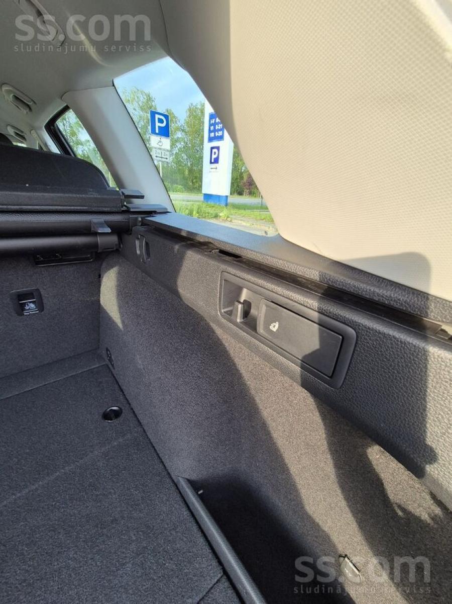 Pelēks Volkswagen Golf 2018 Jelgava, ar dzinēja tilpumu 1.60 L un nobraukumu 182 tūkst. km par 9750 €, foto 20 vietnē AUTOMOTO.COM.LV