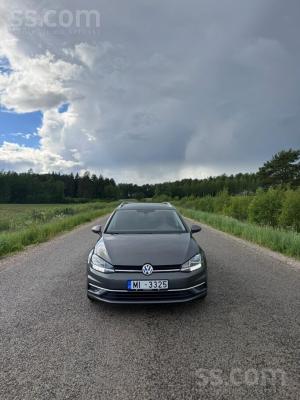 Grey Volkswagen Golf 2018 in Riga, with an engine capacity of 1.60 L and mileage of 207 thousand km for 10500 €, photo  on AUTOMOTO.COM.LV