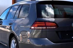 Pelēks Volkswagen Golf 2018 Mārupe, ar dzinēja tilpumu 1.60 L un nobraukumu 279 tūkst. km par 8450 €, foto 8 vietnē AUTOMOTO.COM.LV