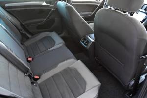 Pelēks Volkswagen Golf 2018 Mārupe, ar dzinēja tilpumu 1.60 L un nobraukumu 279 tūkst. km par 8450 €, foto 15 vietnē AUTOMOTO.COM.LV