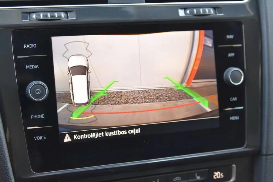 Pelēks Volkswagen Golf 2018 Mārupe, ar dzinēja tilpumu 1.60 L un nobraukumu 279 tūkst. km par 8450 €, foto 18 vietnē AUTOMOTO.COM.LV