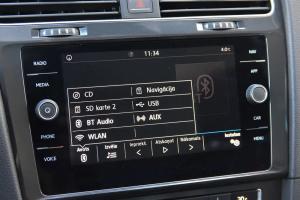 Pelēks Volkswagen Golf 2018 Mārupe, ar dzinēja tilpumu 1.60 L un nobraukumu 279 tūkst. km par 8450 €, foto 23 vietnē AUTOMOTO.COM.LV