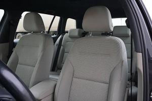 Grey Volkswagen Golf 2018 in Riga, with an engine capacity of 1.60 L and mileage of 221 thousand km for 7300 €, photo 21 on AUTOMOTO.COM.LV