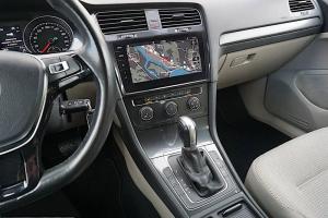 Grey Volkswagen Golf 2018 in Riga, with an engine capacity of 1.60 L and mileage of 221 thousand km for 7300 €, photo 26 on AUTOMOTO.COM.LV