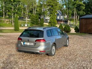 Pelēks Volkswagen Golf 2018 Cēsis, ar dzinēja tilpumu 1.60 L un nobraukumu 124 tūkst. km par 9299 €, foto 5 vietnē AUTOMOTO.COM.LV